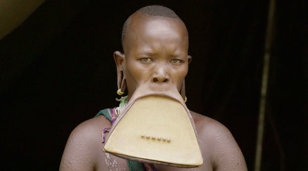 Ethiopian Woman Gets Massive Lip Piercing to Attract a Husband | RTM ...