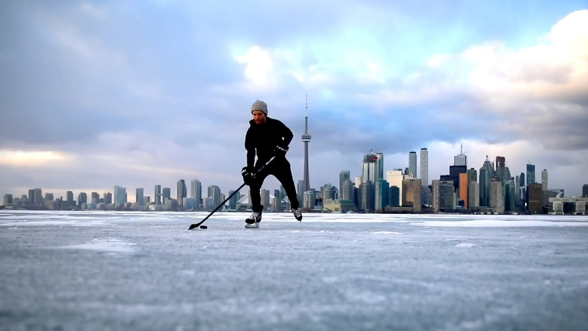 Ice Skating With Stunning View Of Toronto Skyline | RTM - RightThisMinute Ice Skating With Stunning View Of Toronto Skyline | RTM - RightThisMinute